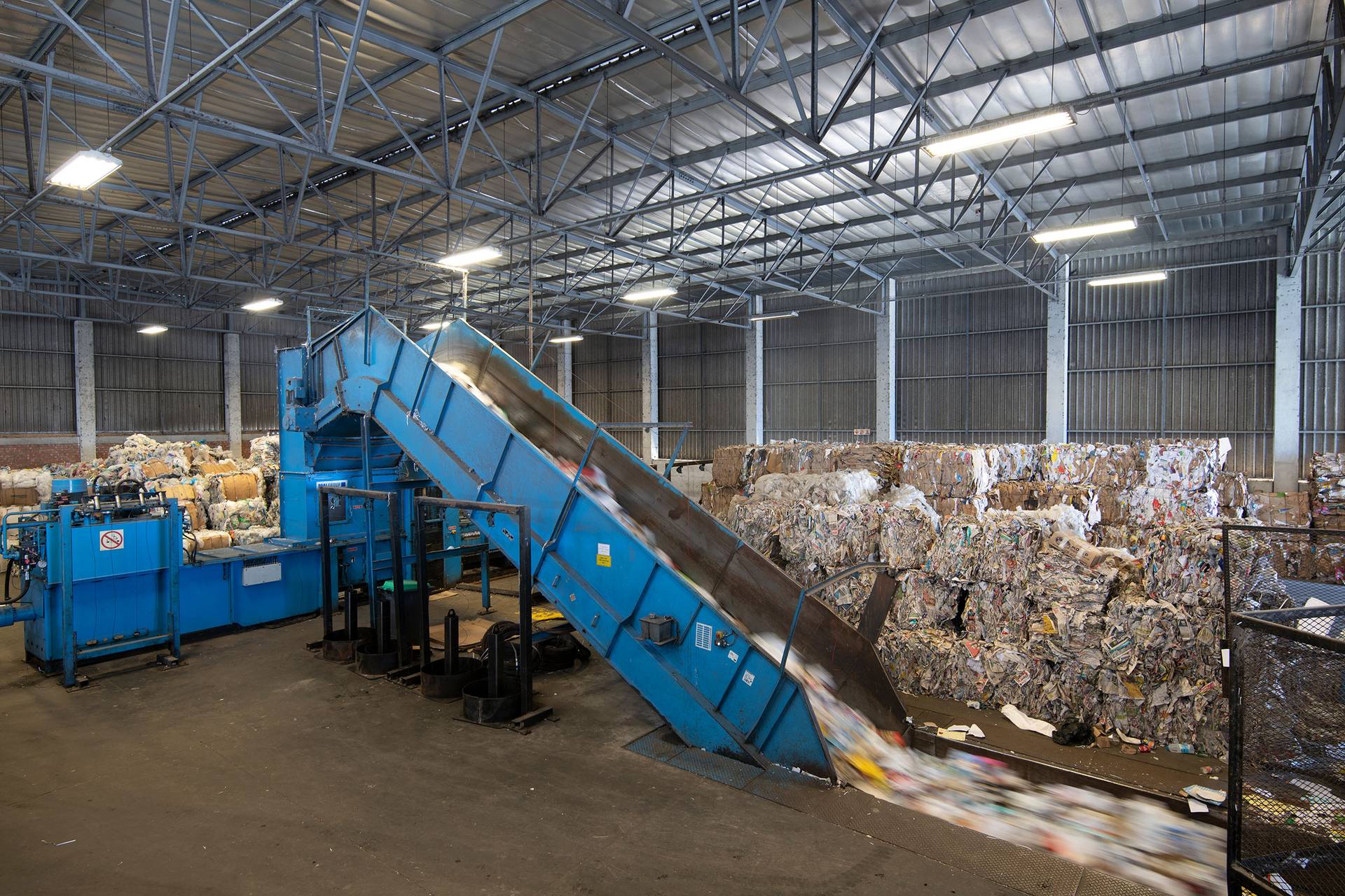 Averda - Our different recycling bins