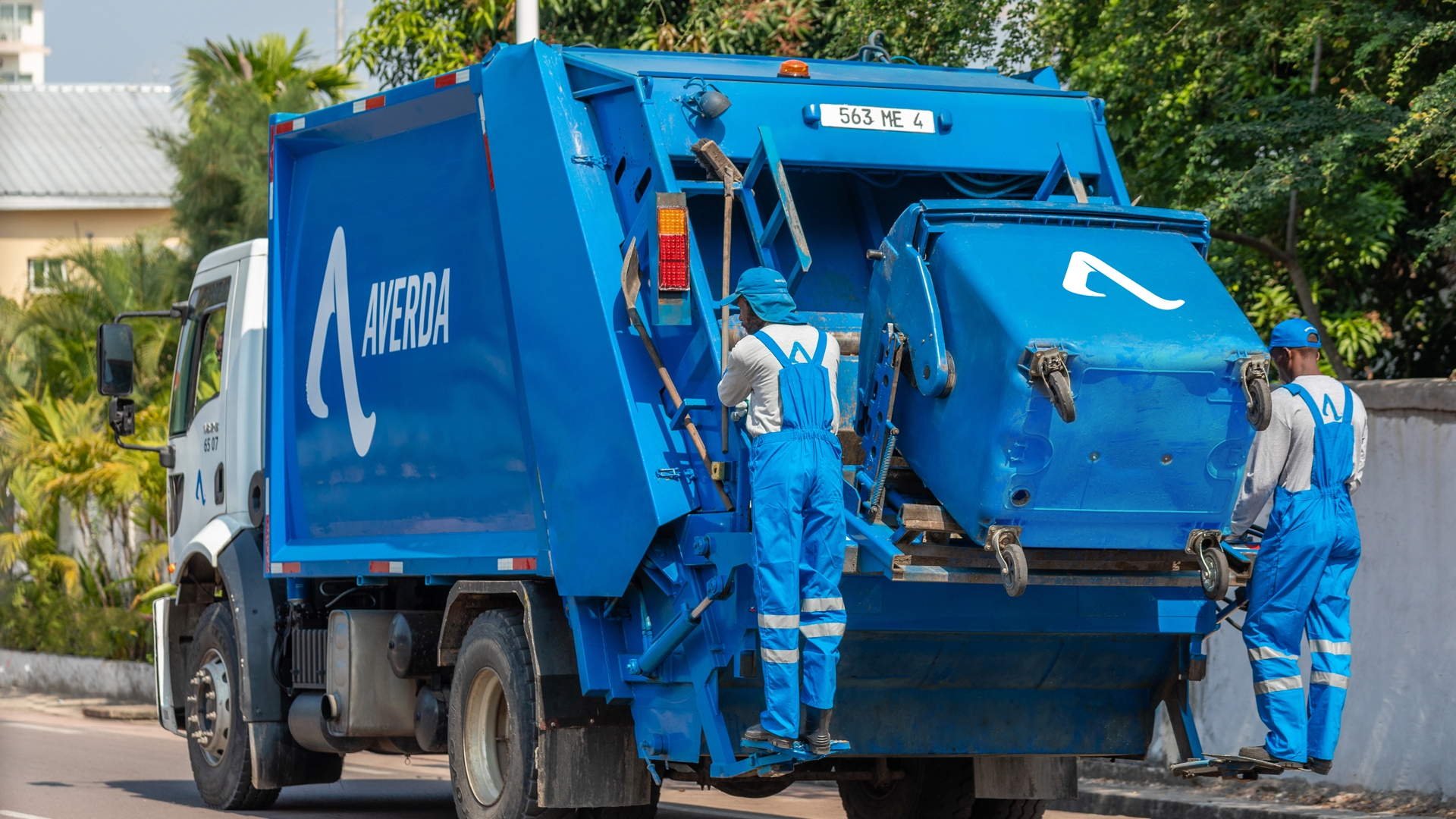 Waste Cleaning and collection | Averda | Waste Management - Averda