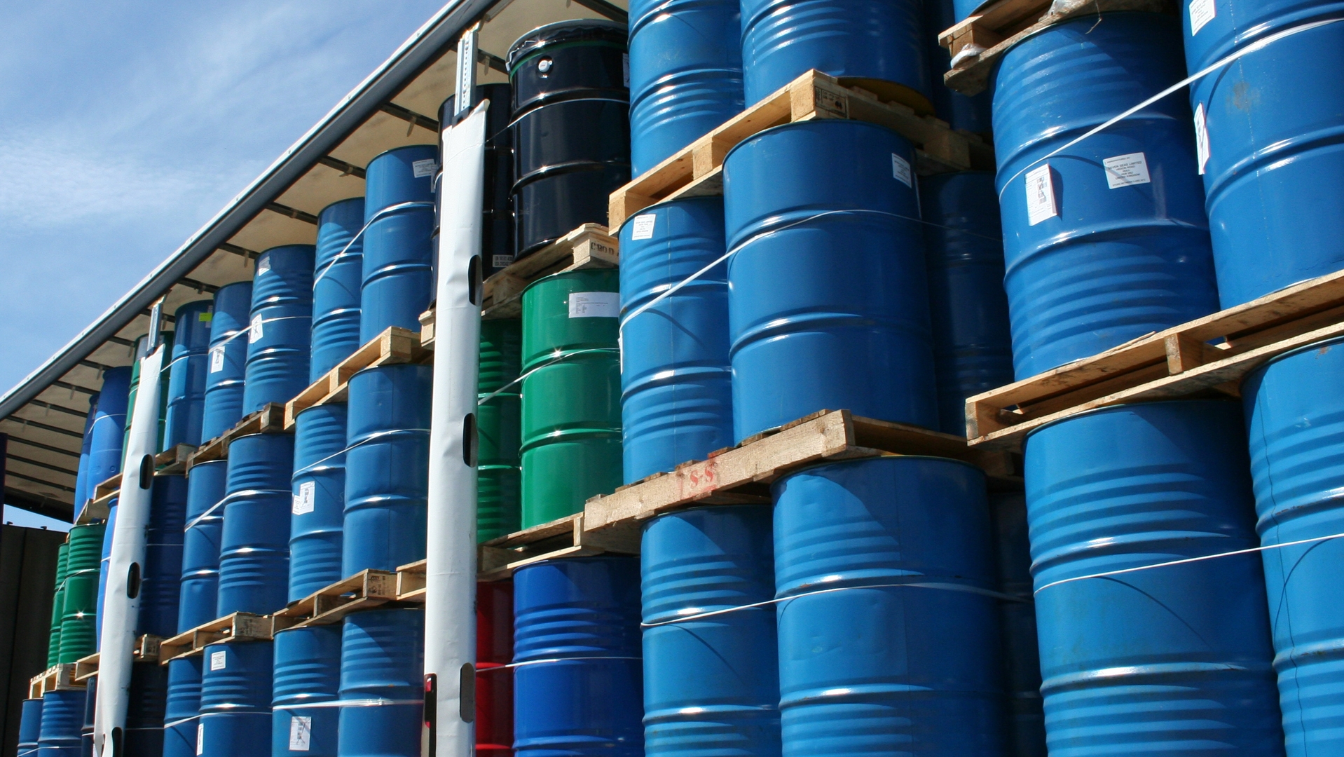 Hazardous Waste | Averda | Waste Management - Averda